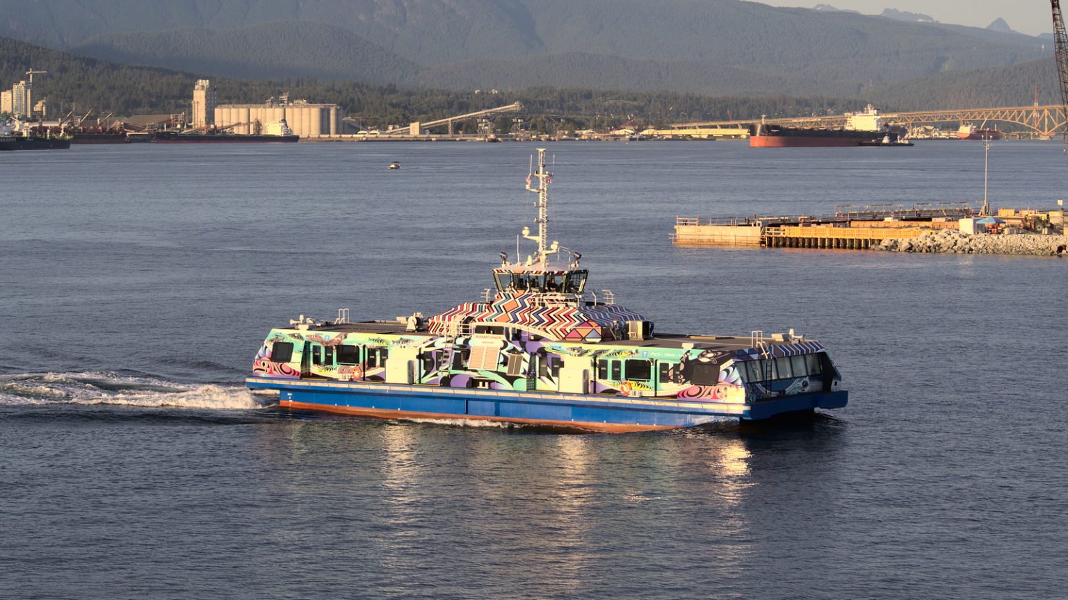 A new batch of New Flyer XDE60 articulated buses - Dennis Tsang